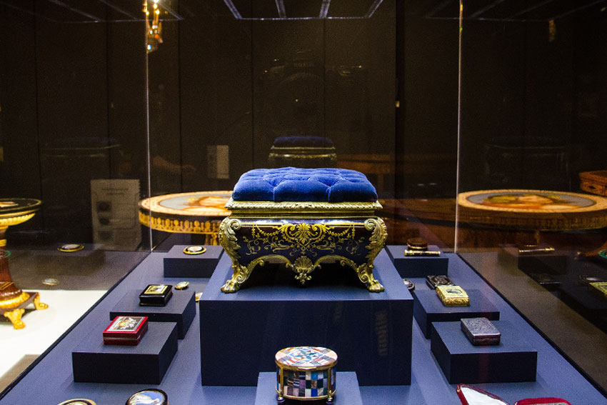 Sensing a pattern at the David Roche Foundation - The Adelaide Review