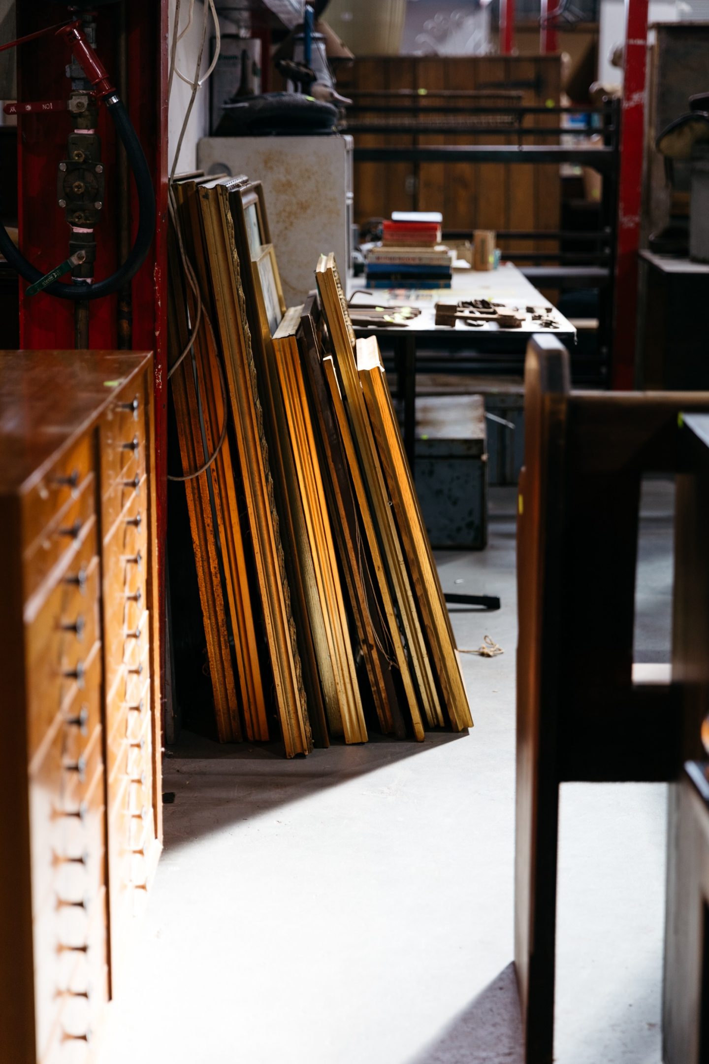 All bids are silent in an eerily empty auction house – The Adelaide Review