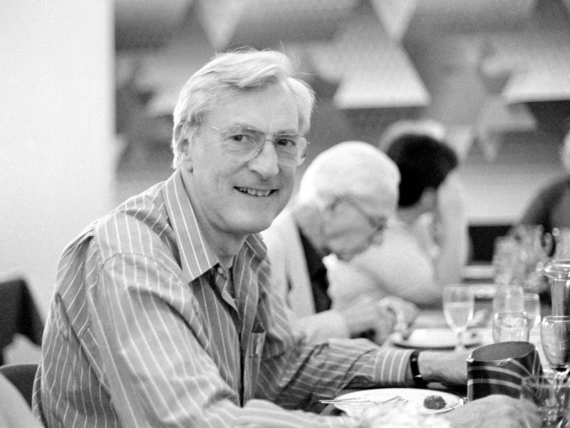 Remembering Alan Brissenden - The Adelaide Review